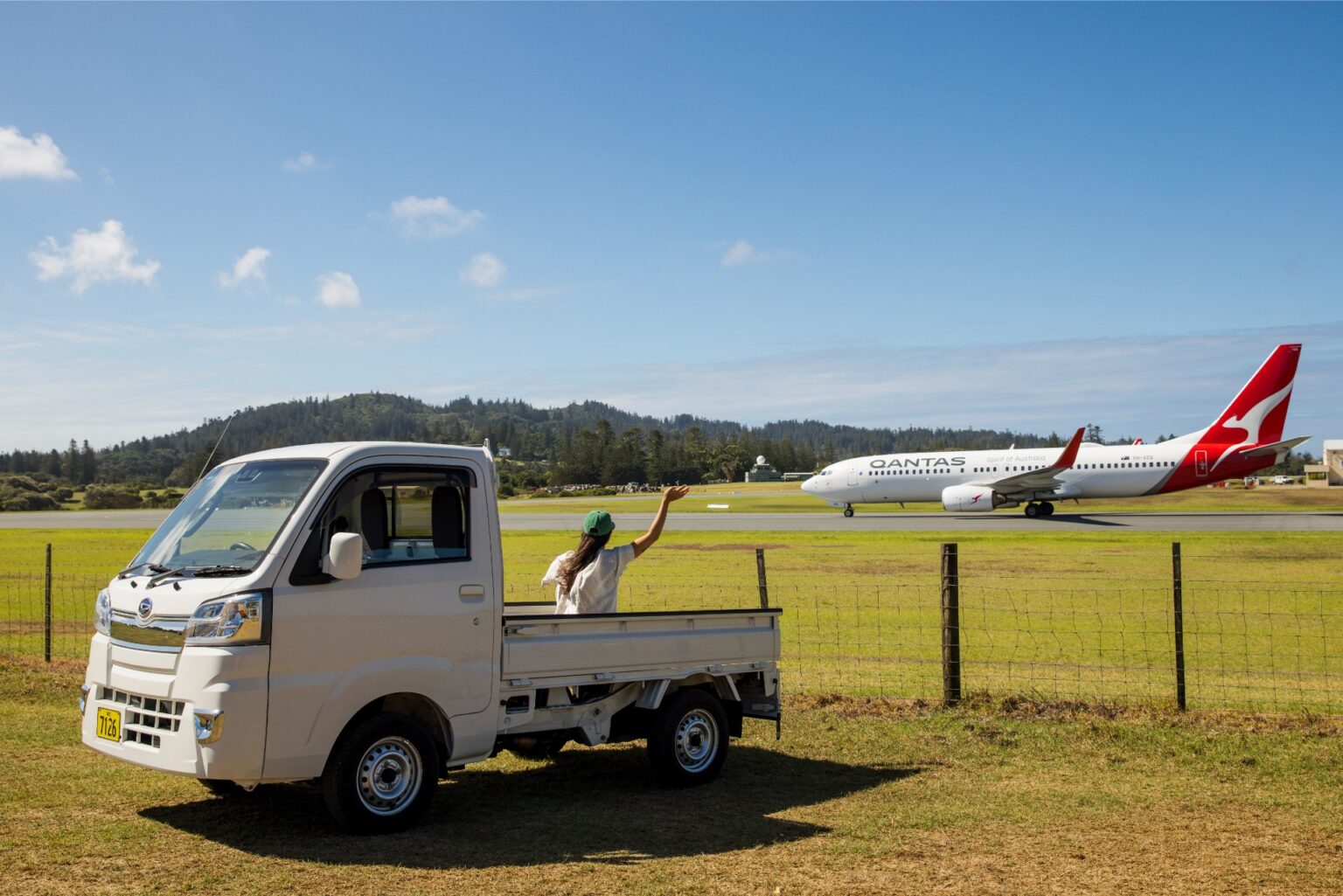 Norfolk Island - Norfolk Island - Land & Sea, Hire & retail.